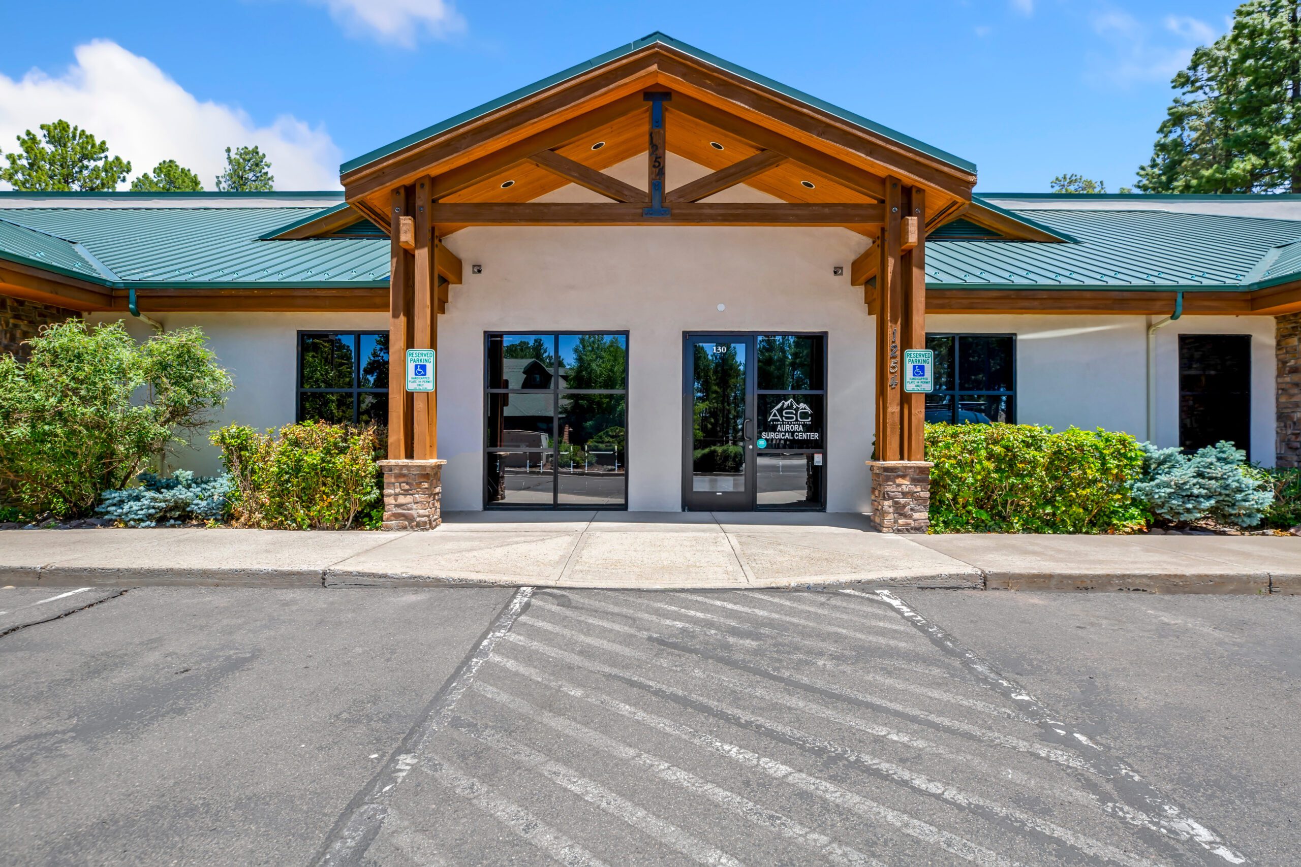 Flagstaff Aurora Surgical Construction - Straightline Builders, Inc.